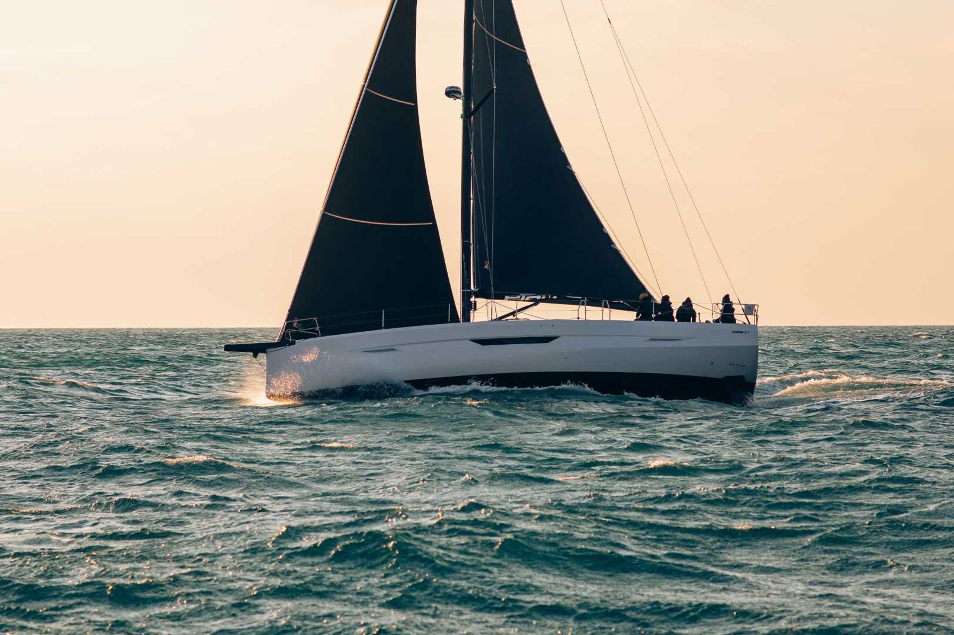 Elan sailboats - Elan Yachts